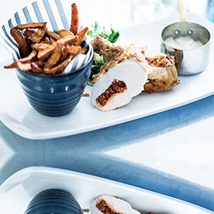 The Old Cottage Pub & Restaurant in Cardiff, South Glamorgan