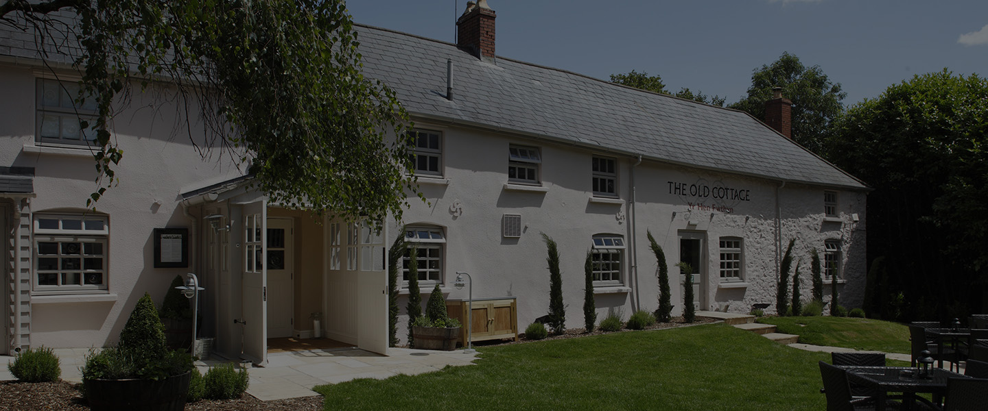 The Old Cottage Pub & Restaurant in Cardiff, South Glamorgan